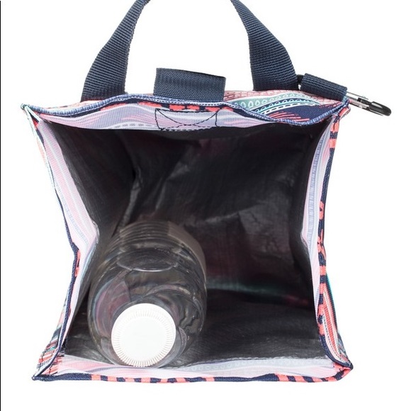 Roxy | Bags | 2x Hp Nwt Roxy Lunch Hour Insulated Lunch Bag | Poshmark